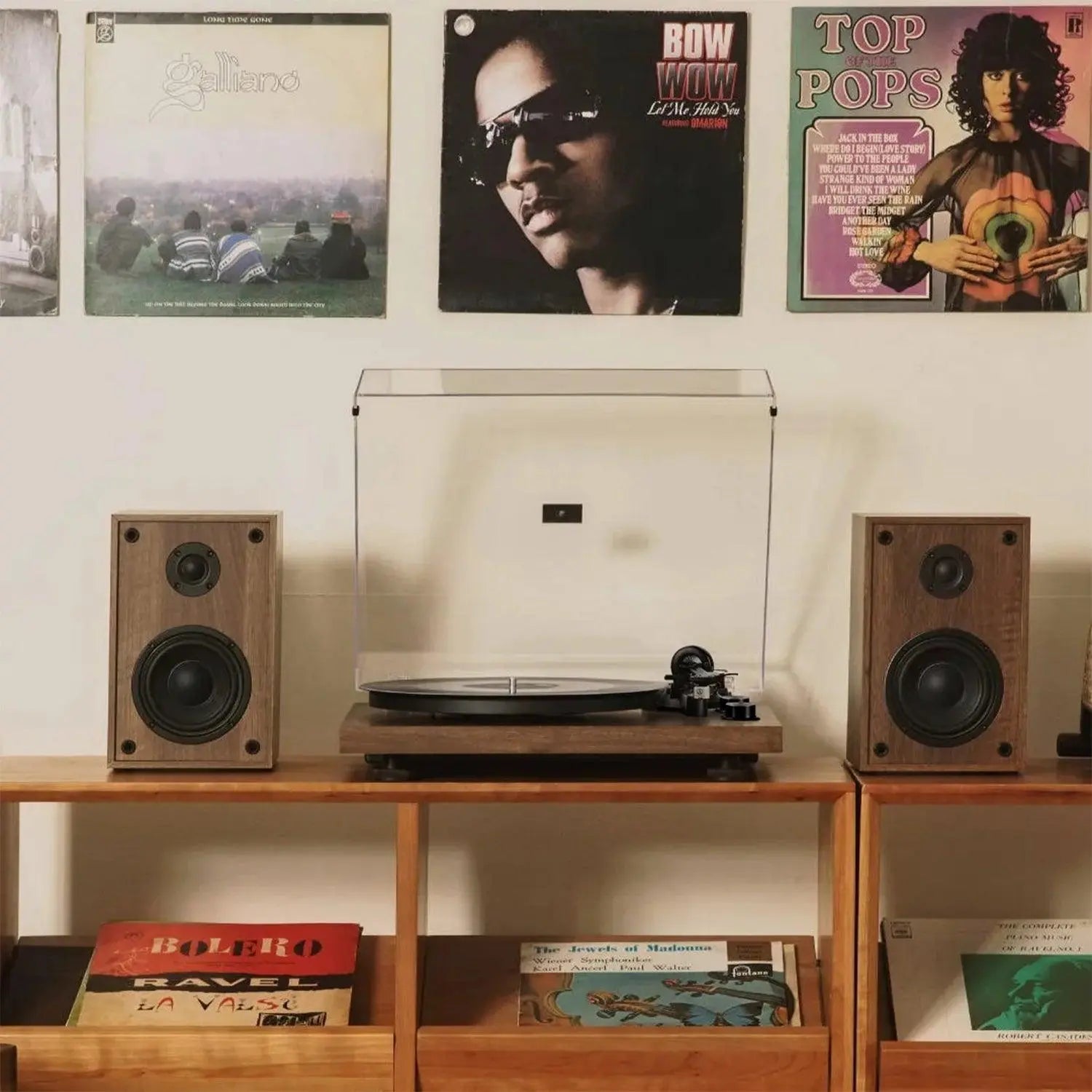 Do Record Players Need Speakers? - Retrolife Official Store