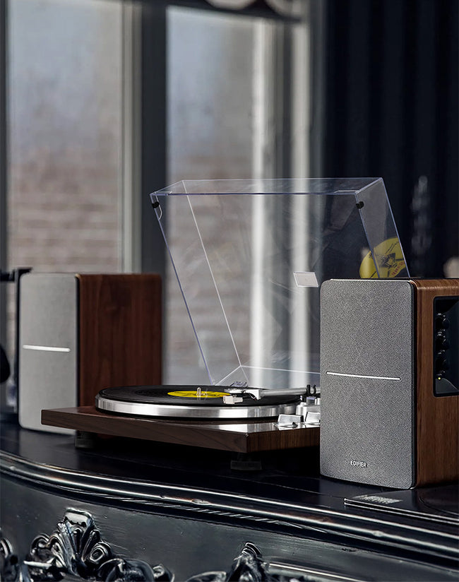 Classic Turntable Record Player | Retrolife – Retrolife Official Store