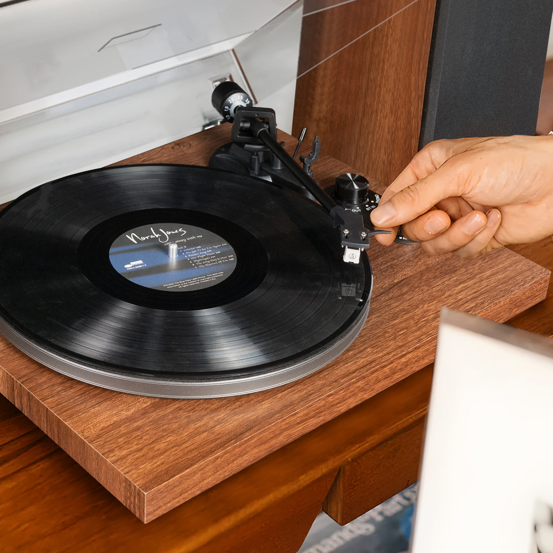 Udreamer High Quality Bluetooth Record Player with External Speakers ...